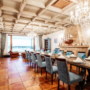 Chicken Road Par InOut : Route DOr De La Chance - Metark Interiors ...